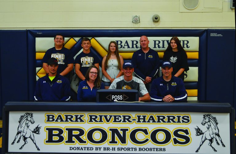 Racicot will continue grappling | News, Sports, Jobs - Daily Press